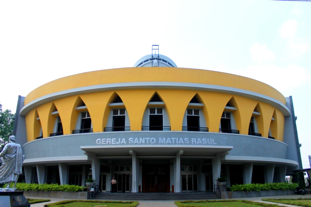 Fotografi Gereja Katolik di Indonesia: Gereja Katolik St. Matias Rasul ...