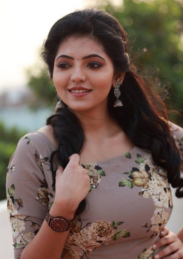 Bhundor Bhon k Basay Eka Paye chudlam