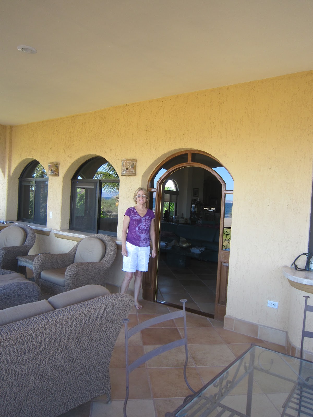 Living Loreto: Lynn Hamman - In the know in Loreto!