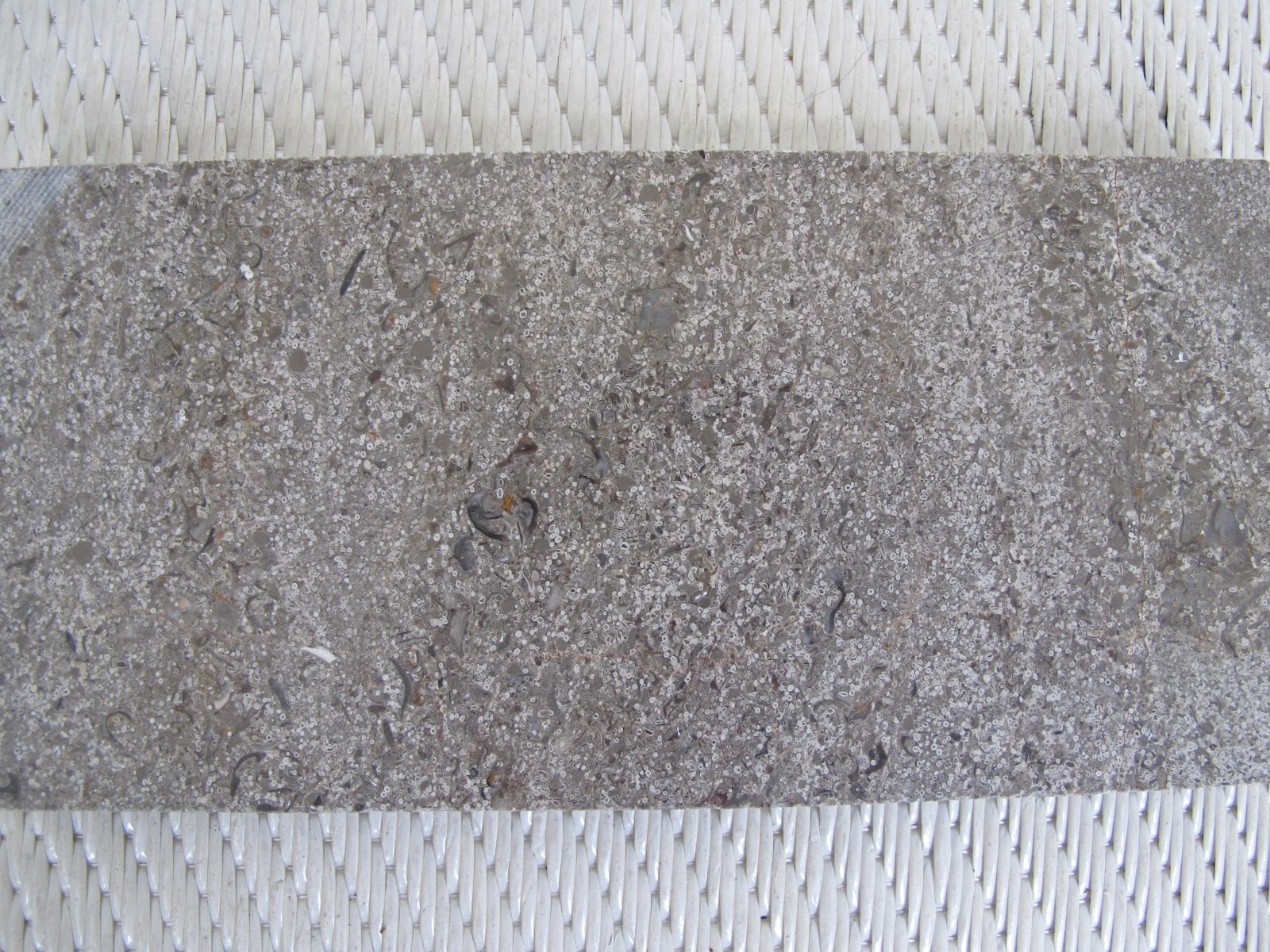 stonetile ind.: Ash Grey Limestone