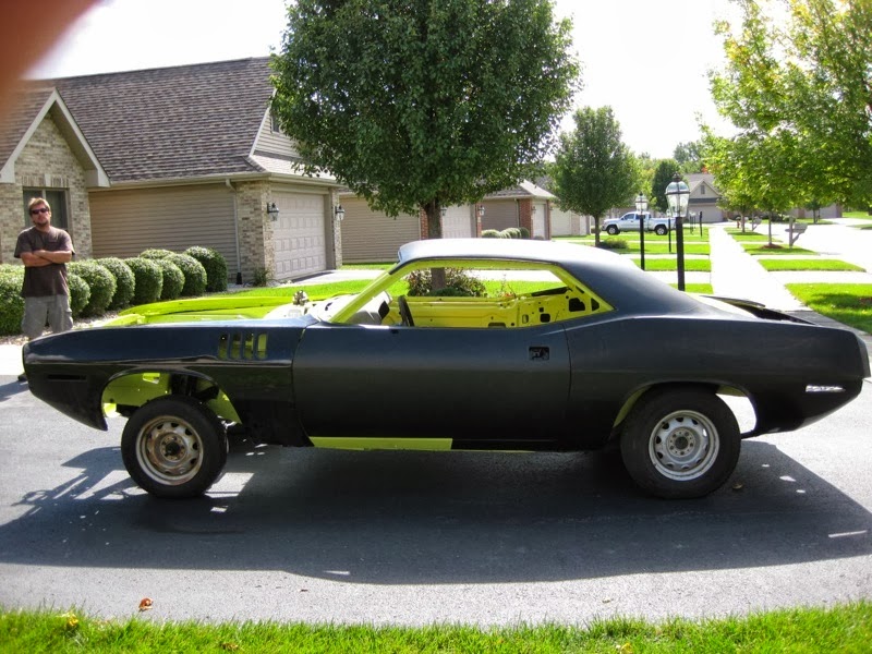the PHANTASM ARCHIVES!: Fan Spotlight: A Tale of Two Cuda's