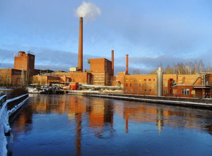 Maarakennus koneita.: Nokia City