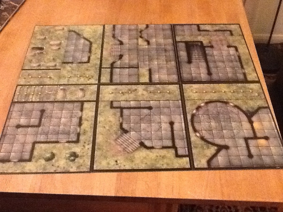 El D20 rojo: Dungeon Tiles The Shadowghast Manor