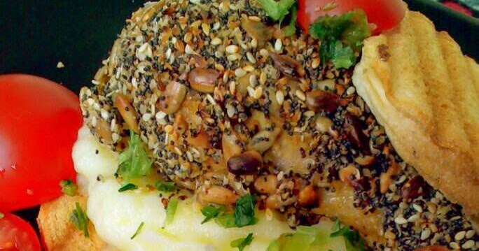 Copane de pui in crusta de seminte | GOLDY in bucatarie.