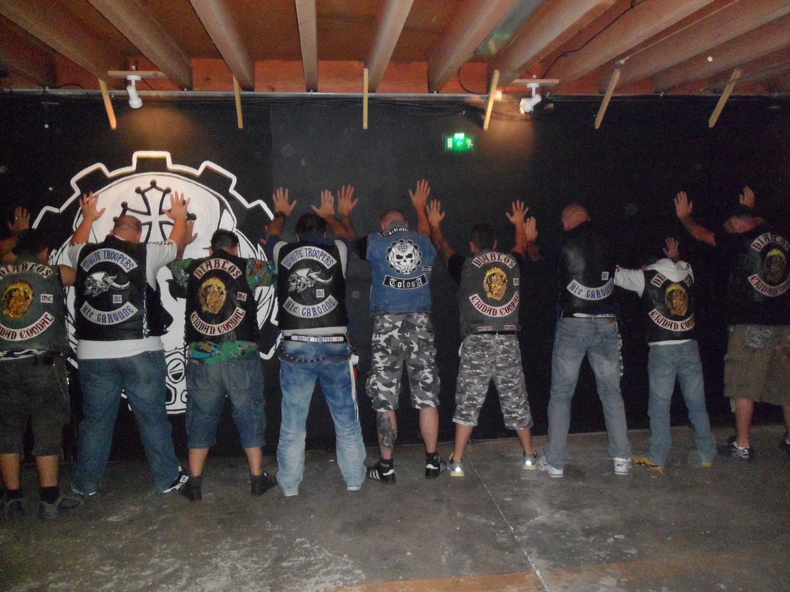 DIABLOS M.C.: VISITA A WHITE TROOPERS MC TOULOUSE