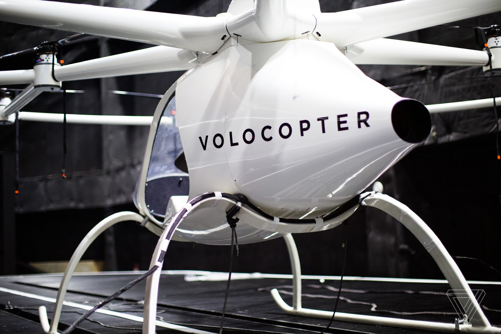 Direto da Pista: Volocopter, táxi-aéreo elétrico, começa a ser testado ...