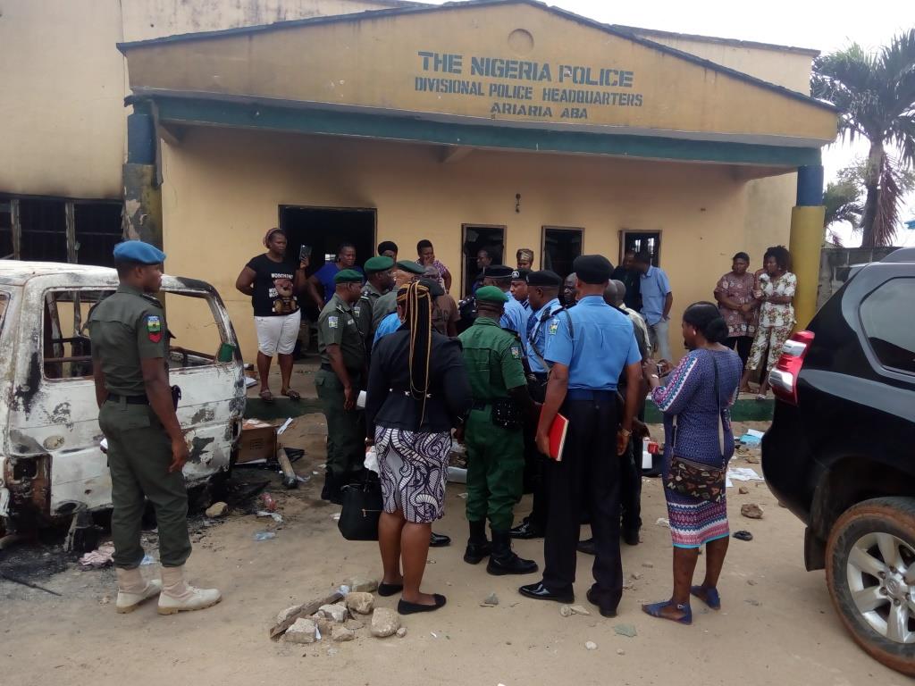 Photos: IPOB Members Set Aba Police Station On Fire After Attacking Policemen On Duty ...