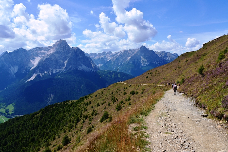 Come raggiungere il Monte Elmo, la terrazza sulla Meridiana di Sesto ...