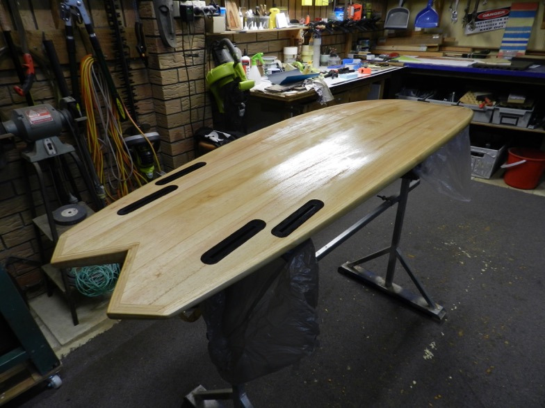 Wooden Surfboards: The complete build process for an unglassed wooden board