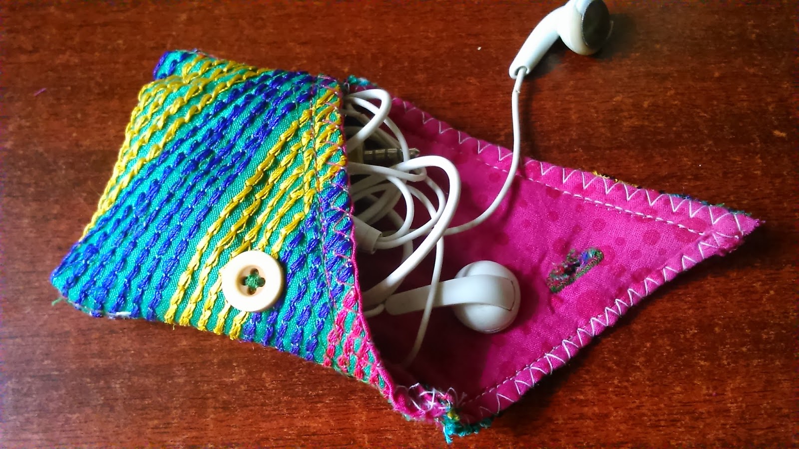 Earphone Case - The Sew Show