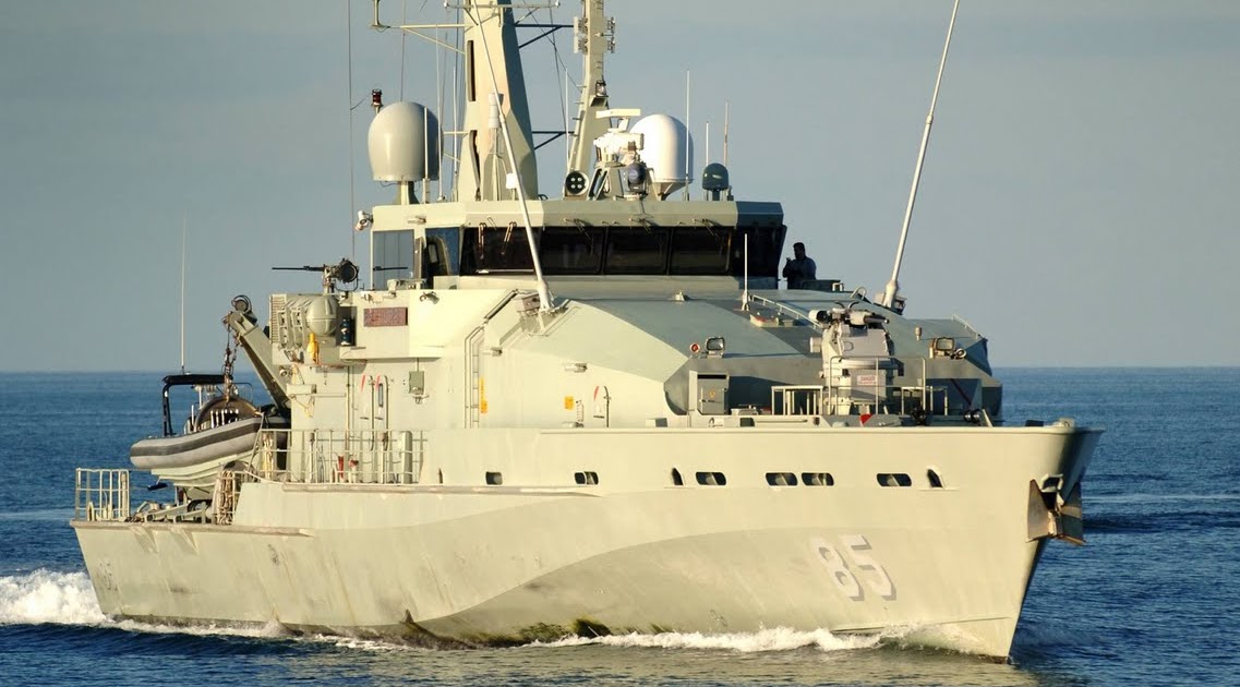 Naval Photos: HMAS Bathurst (ACPB 85)