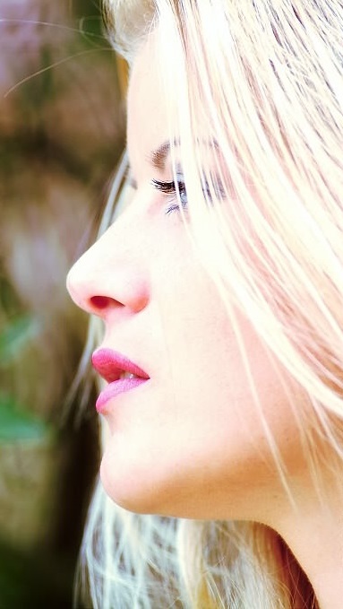 Joyce's Take: Andrea Absolonová, Who Was at Times Lea De Mae... a ...