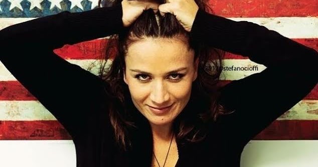 Italian American Girl: Italian Singer, Pianist and Songwriter CHIARA ...