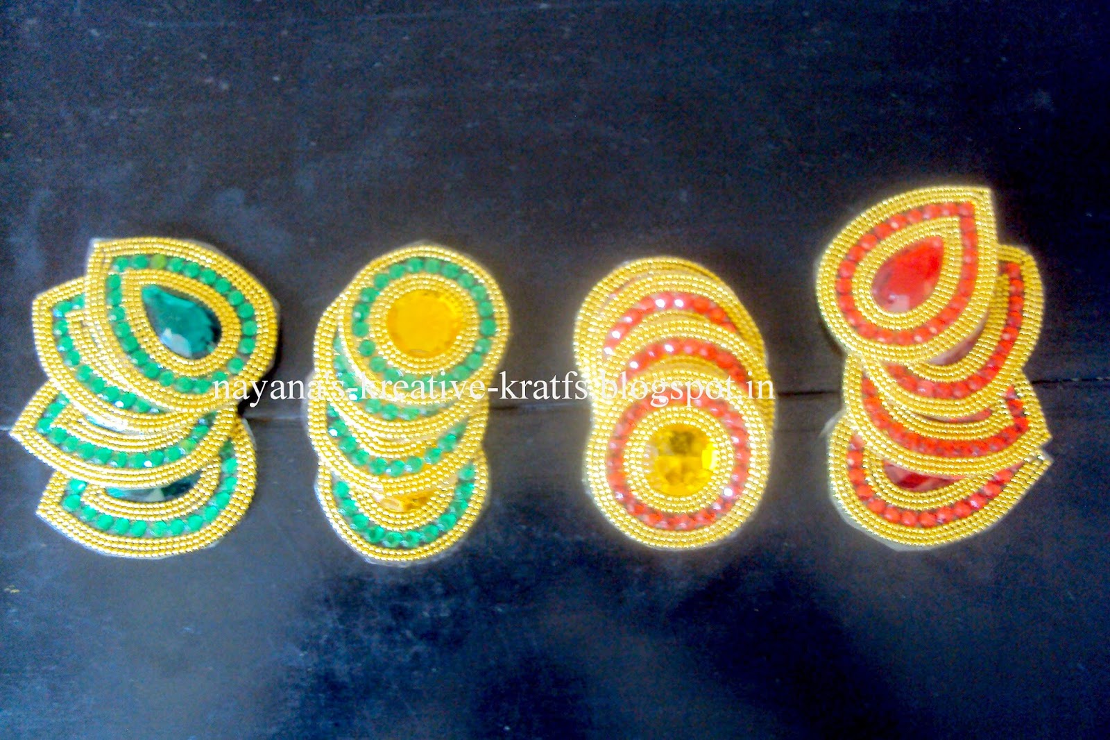 nayana's-kreative-krafts : Mahirap- Decoration around the plate