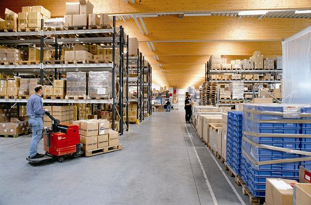 Bagaimana Cara Mengelola Logistik Dalam Perusahaan?