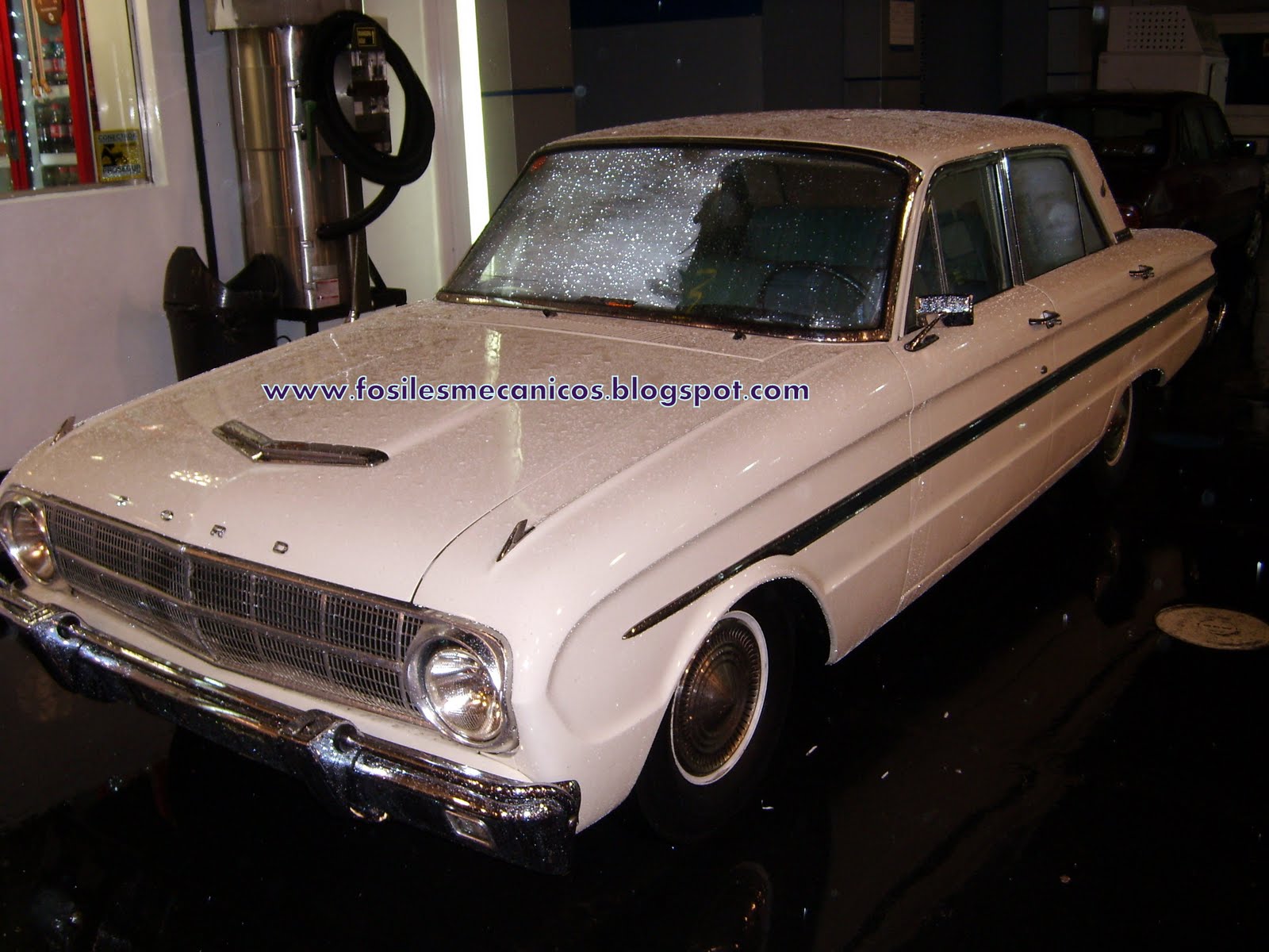 Fosiles mecanicos: Ford Falcon de luxe, 1966