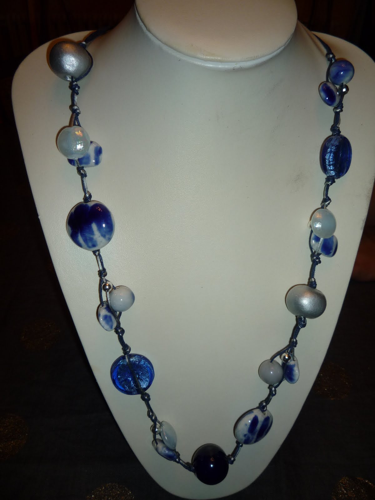Chaféedesbricoles: colliers perles de verre