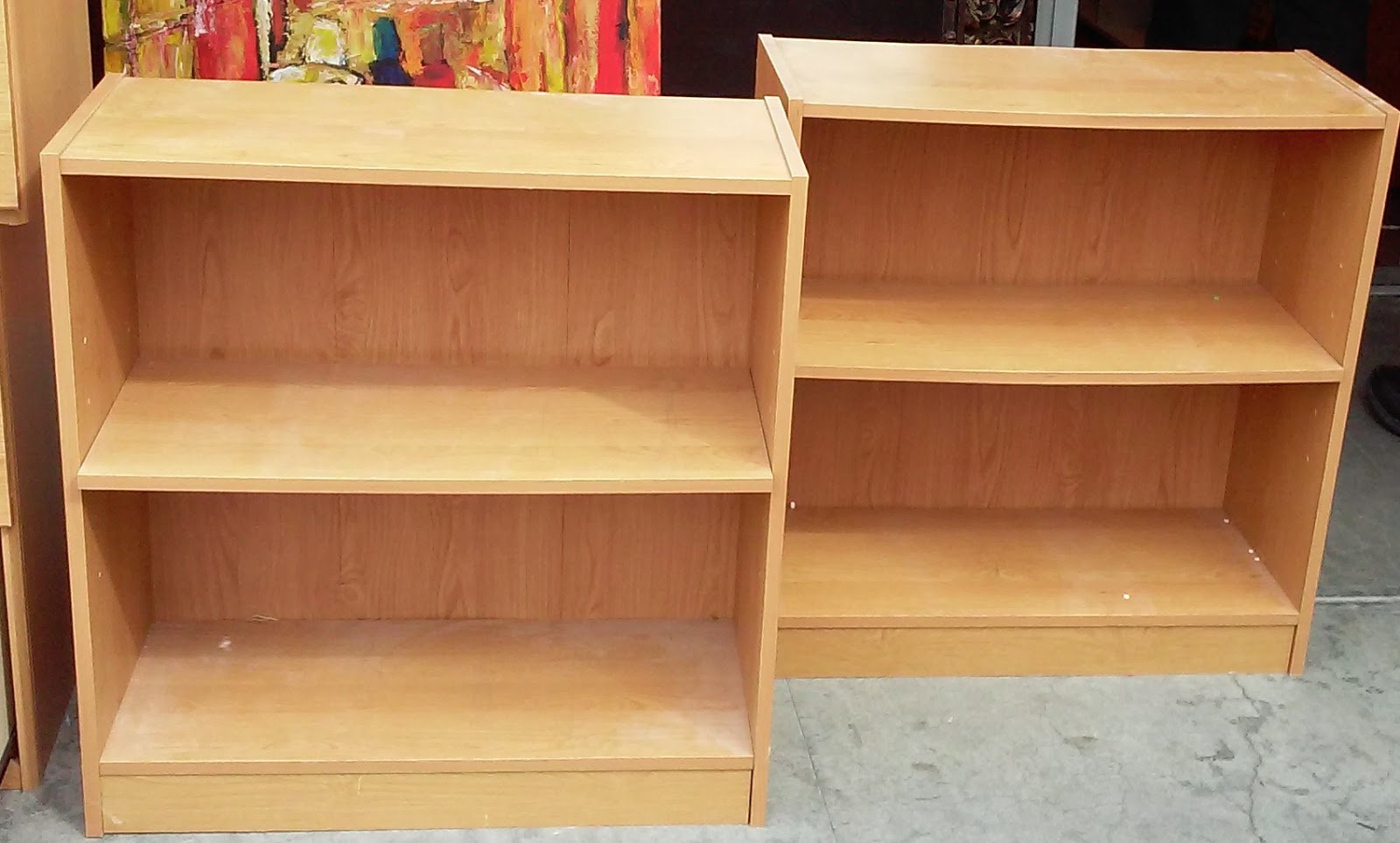 UHURU FURNITURE & COLLECTIBLES: SOLD 2 1/2' Maple Effect Shelves (we ...