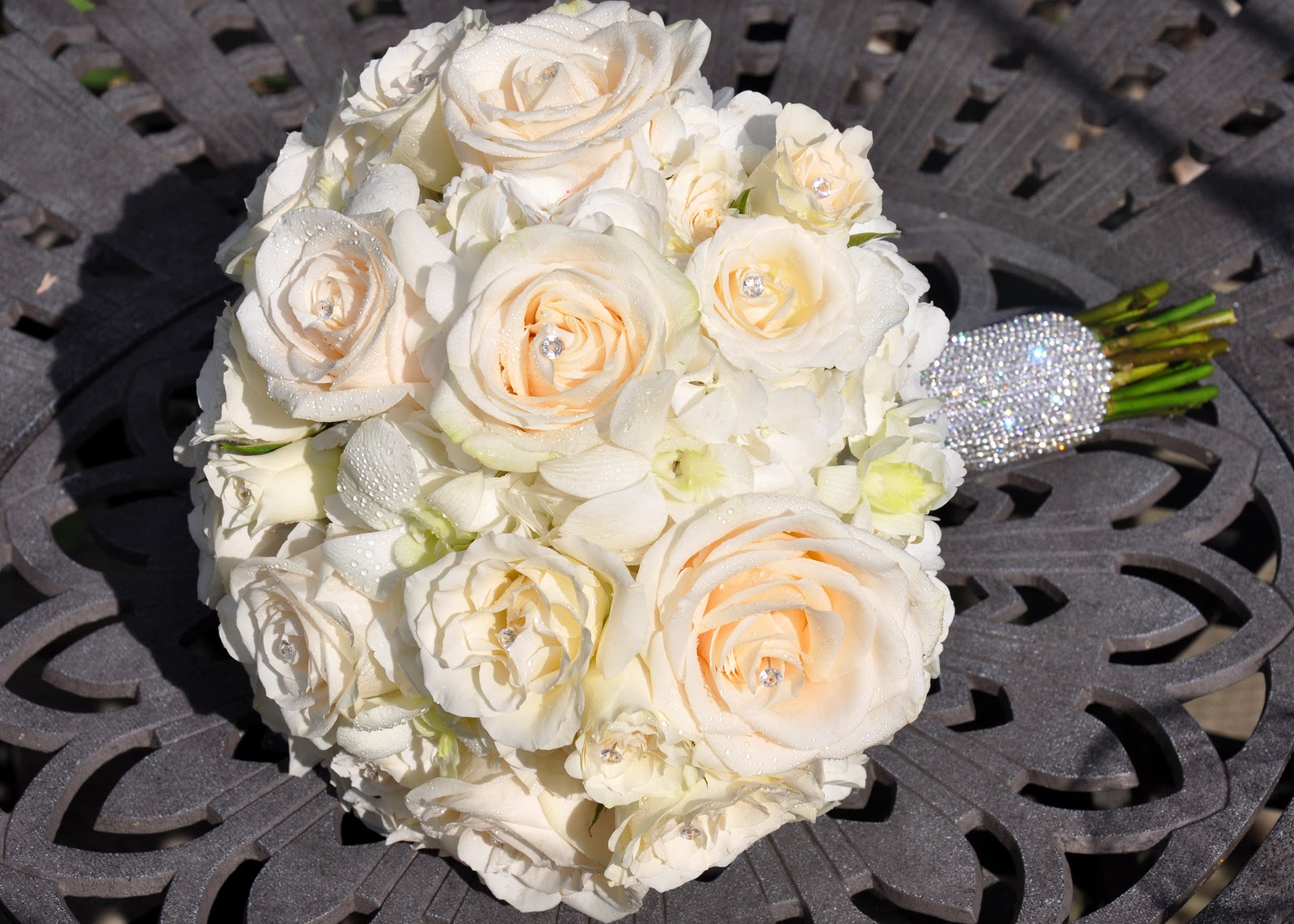 With a Flourish - Winnipeg Weddings, Event Planning & Design : Fache ...