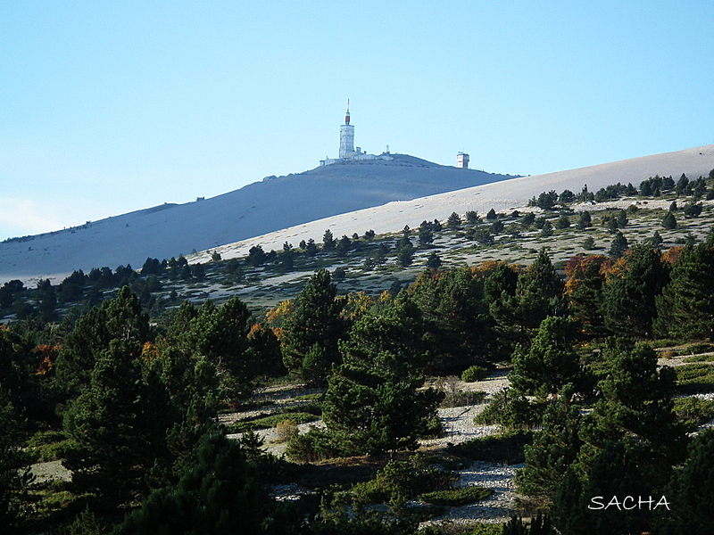 Un jour....Une photo !: Sommet du Mont Ventoux par le Vallon des ...