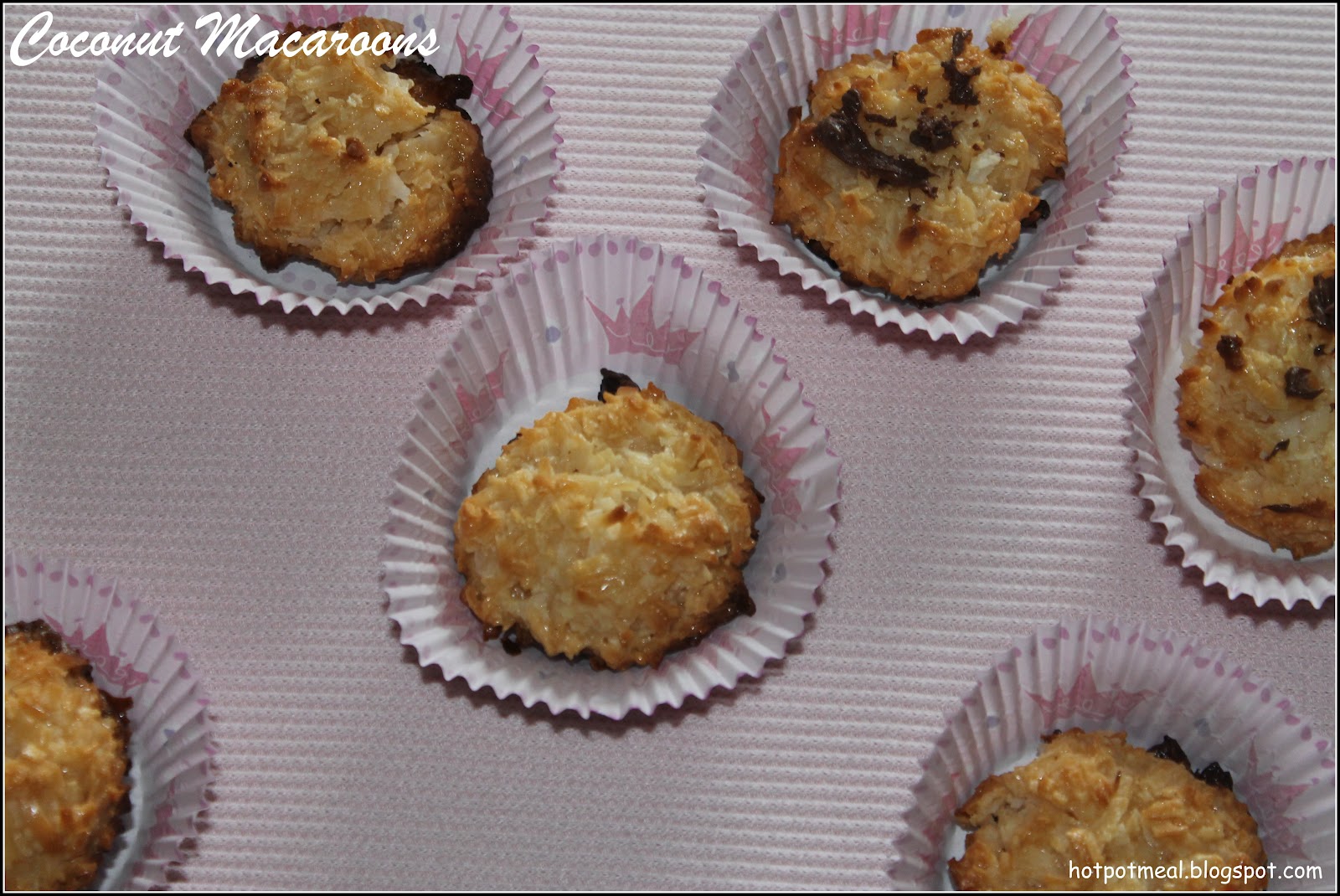 Hot pot cooking: Eggless coconut Macaroons