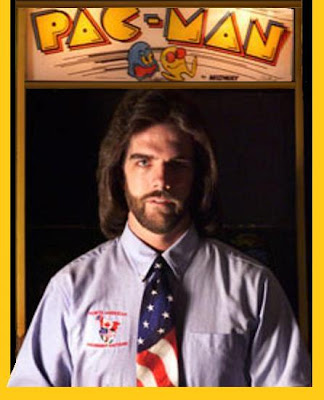 33-year-old Billy Mitchell set the Pac-Man world record on July 3, 1999