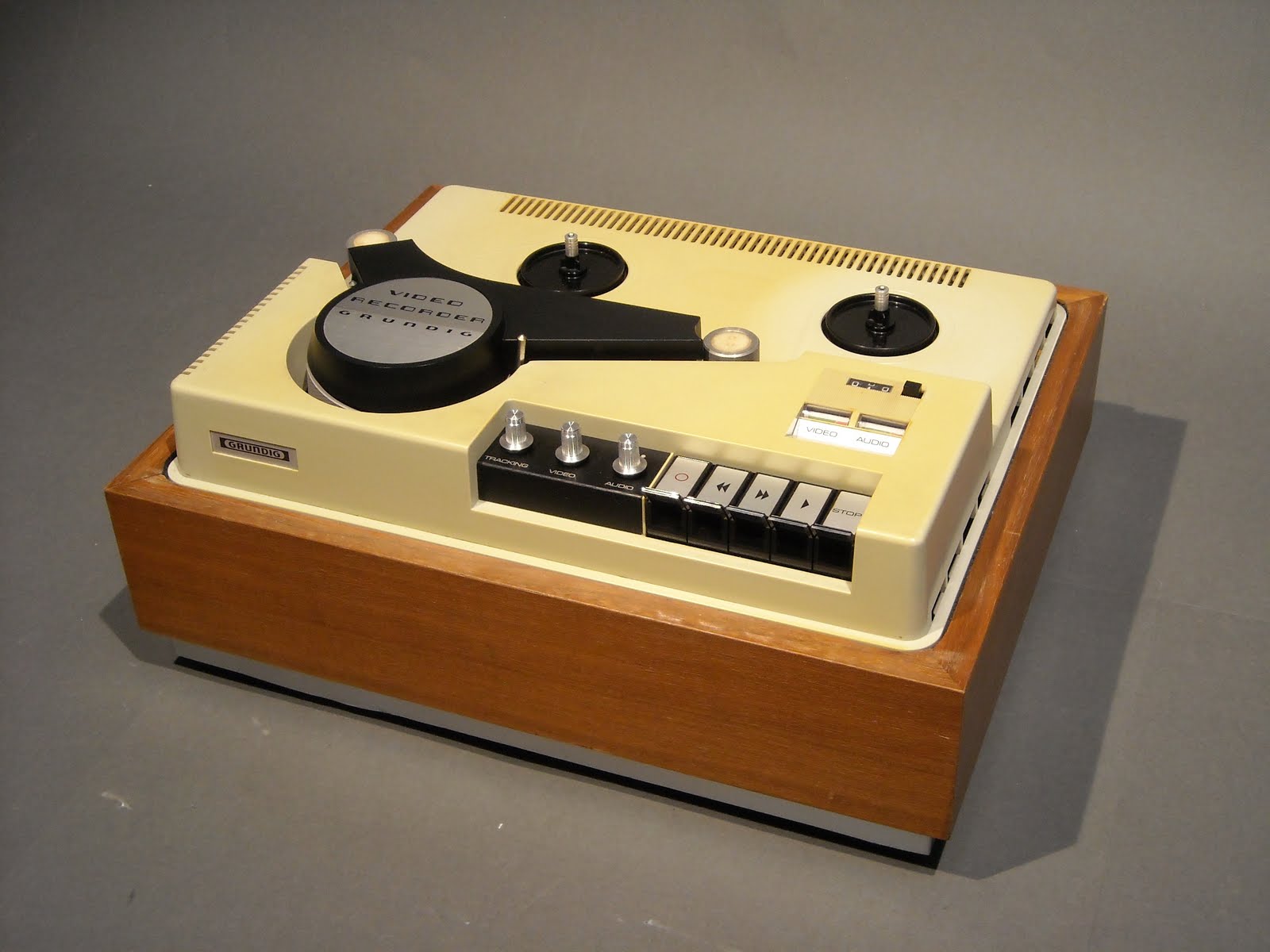 videomuseum: OUR COLLECTION