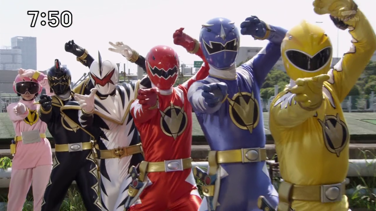 The center of anime and toku: Kyoryuger x Zyuranger x Abaranger Possible?