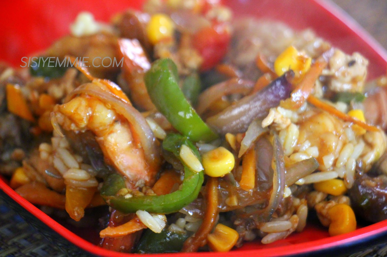 8 FAVOURITE PLACES TO EAT IN LAGOS + WHAT I EAT THERE! - SISIYEMMIE ...