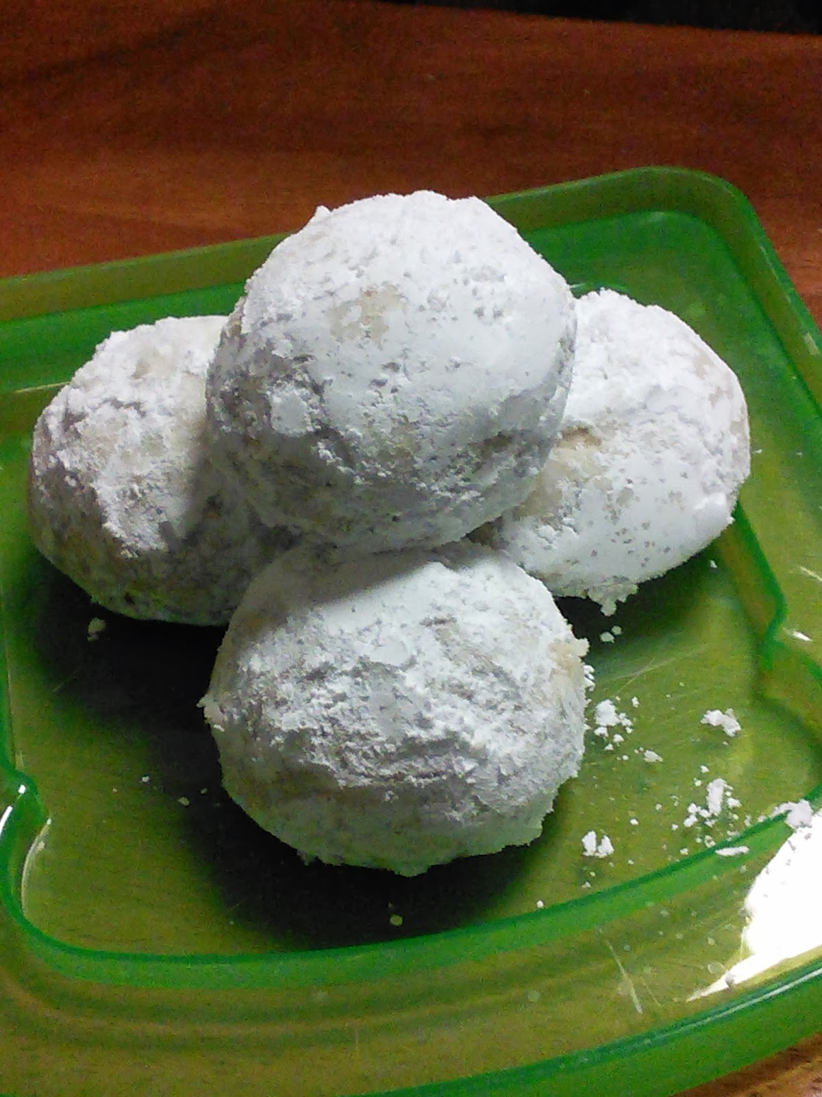Hot Southern Mess: Pecan Snowball Cookies