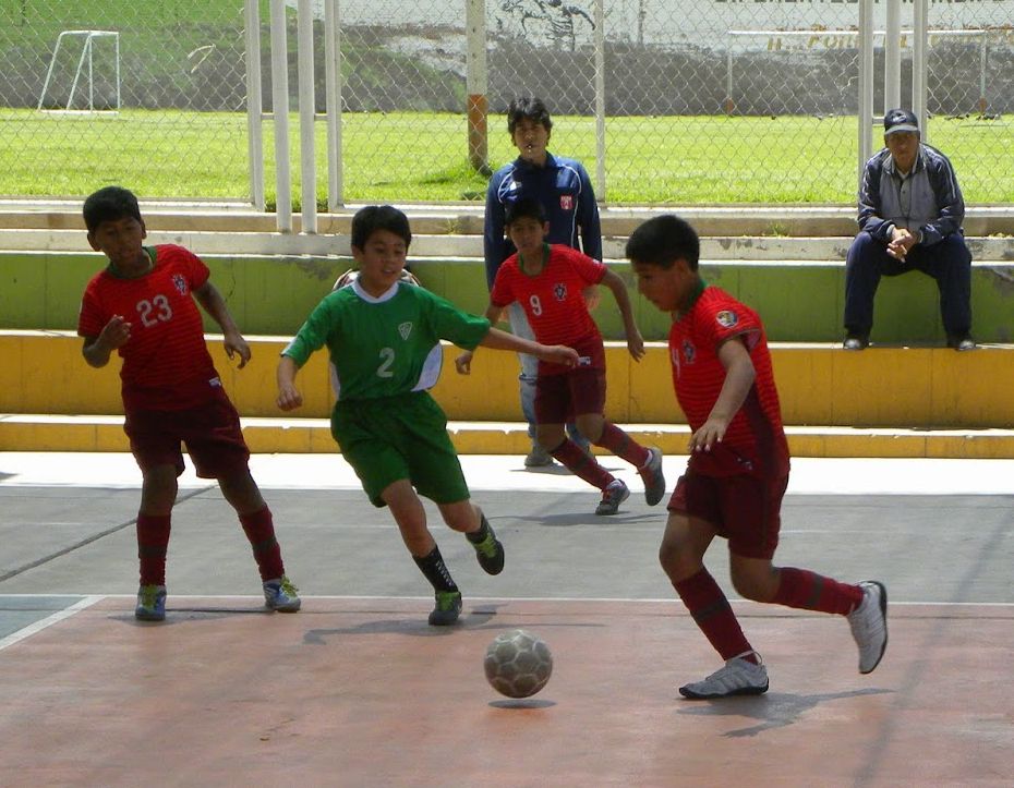 DEPORTES DE AREQUIPA: Fulbito gratis para niños