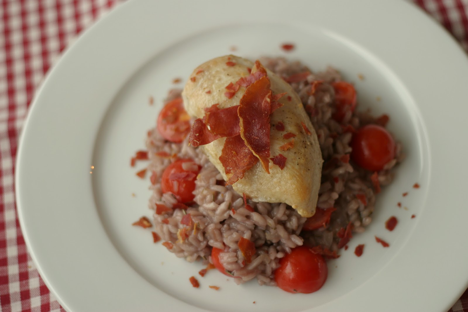 Marias Salt og Søtt: Risotto med rødvin, kylling og sprø Parmaskinke ...