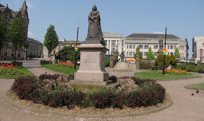 The Glebe Blog: Pictures of Paisley