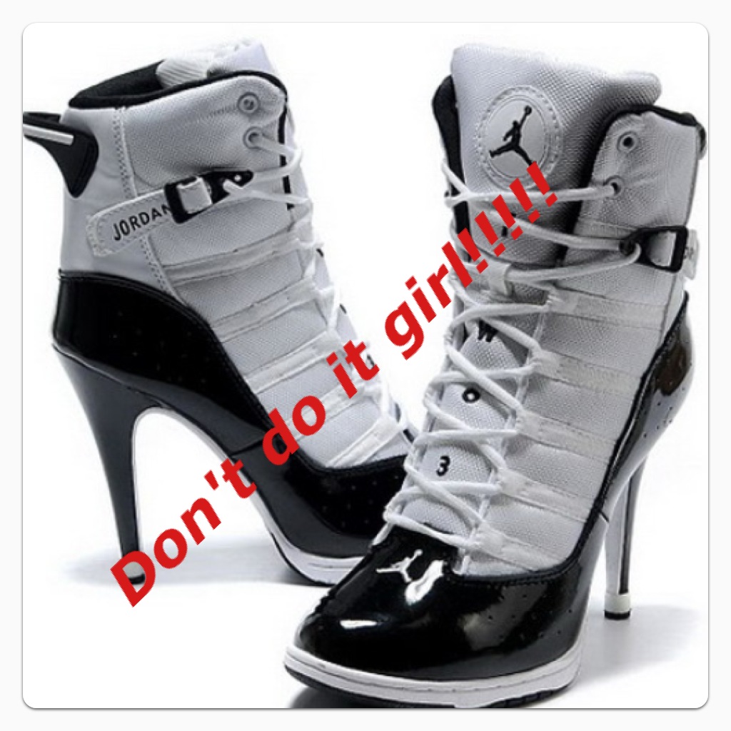 #ShoesWithAVew: Sneaker Wedges