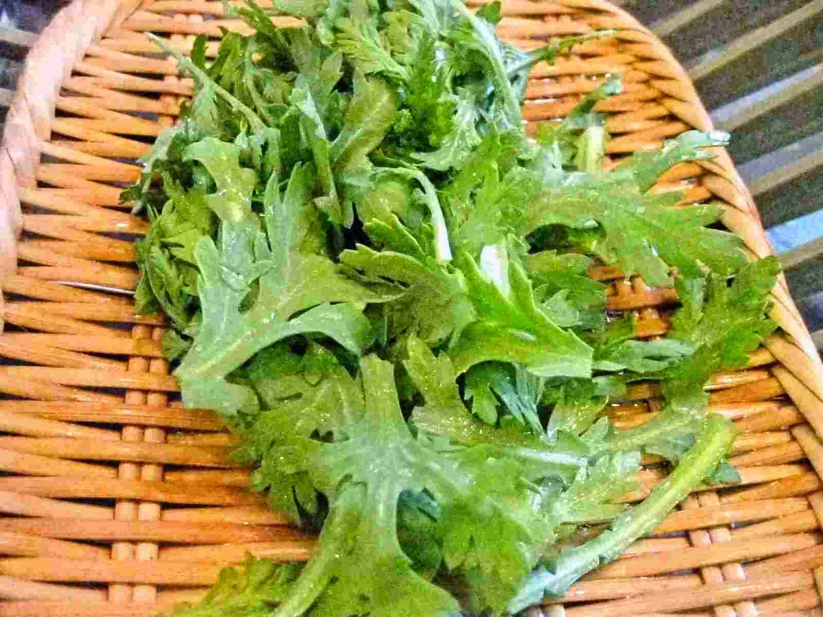 Recipes for Tom: Satsumaimo to shungiku no gomaae / Japanese sweet ...