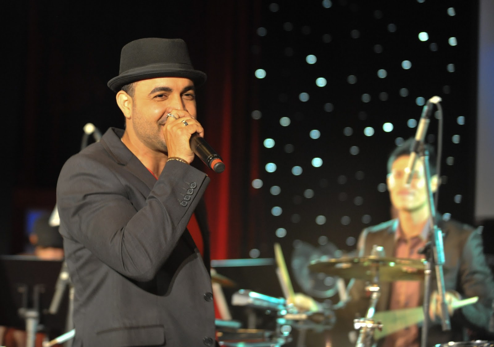 MUSICA MEDIOS: TONY SUCCAR: THE UNITY PROJECT