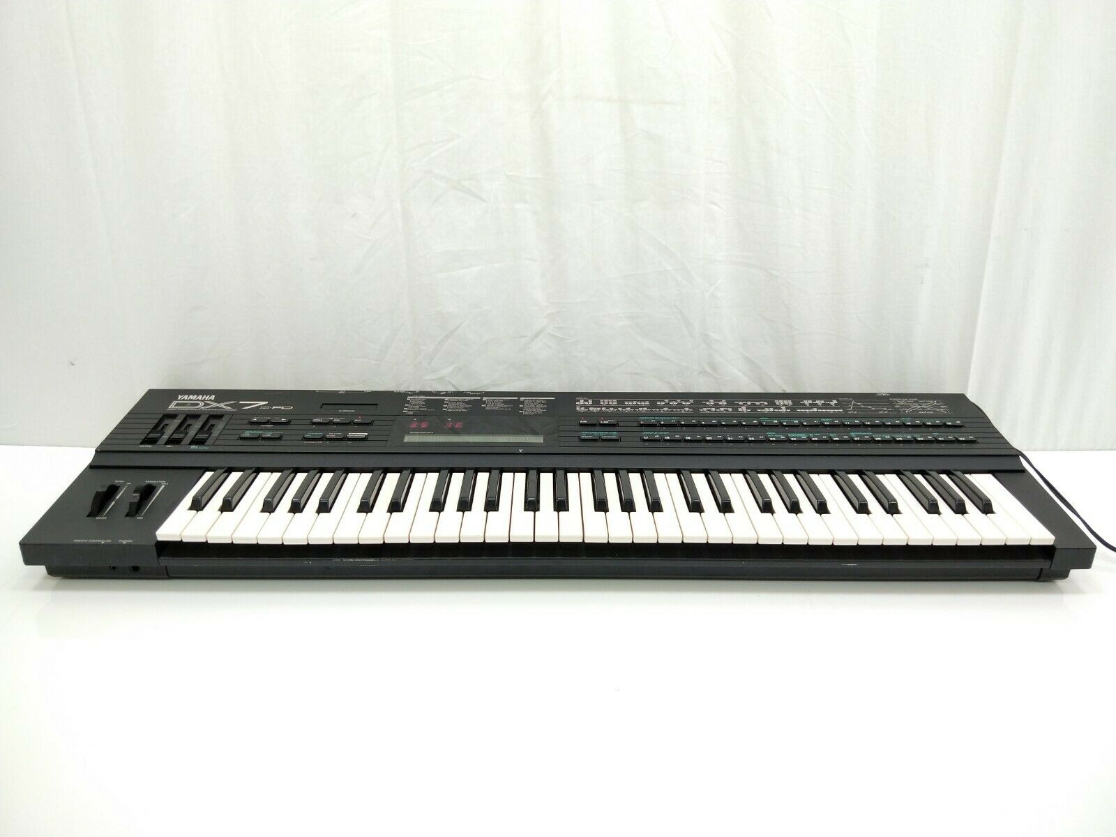 MATRIXSYNTH: Yamaha DX7 II FD SN 12198 w/ Case
