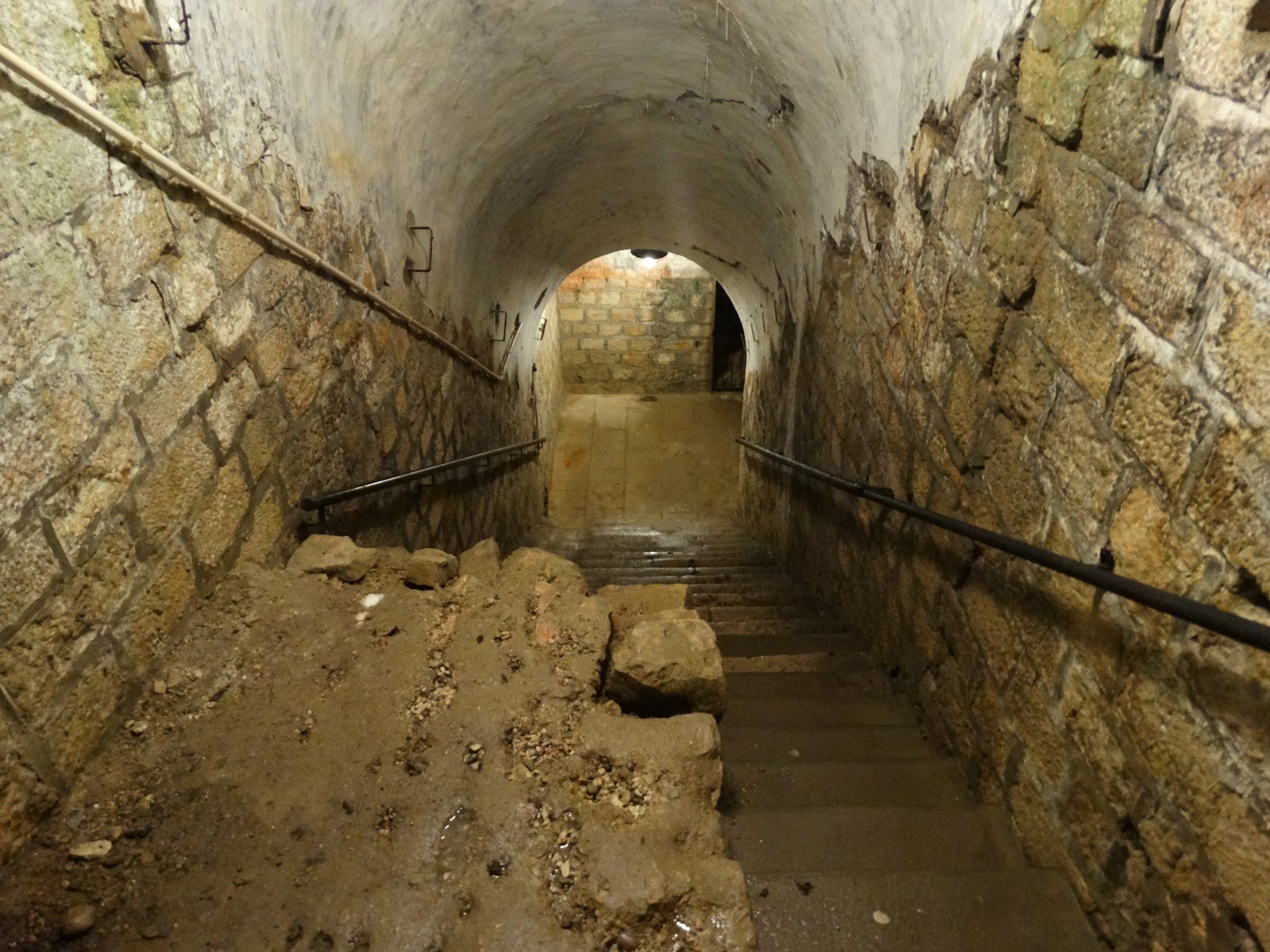 Tour of WW1 and WW2 battlefields: Fort Vaux - amazing story NOW with Pix