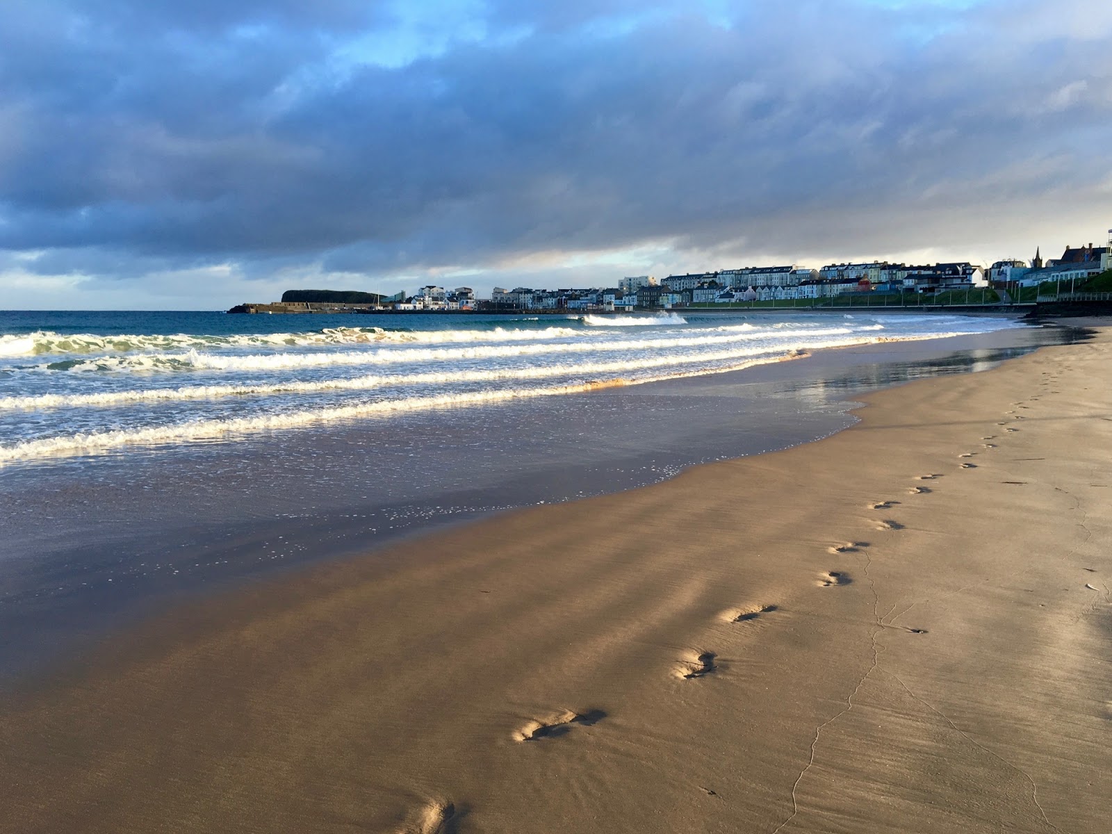 Gravel Beach: Portrush