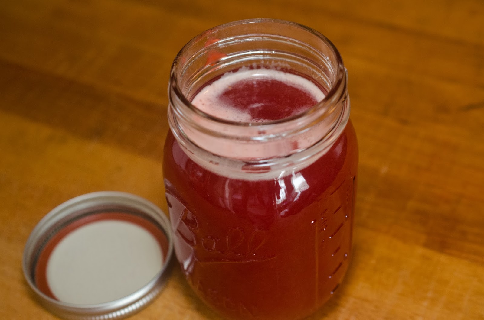 Queens Foodie Mama: Strawberry Syrup