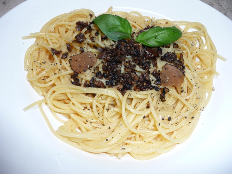 Da Deifi kochd: Spaghetti mit Trüffeln