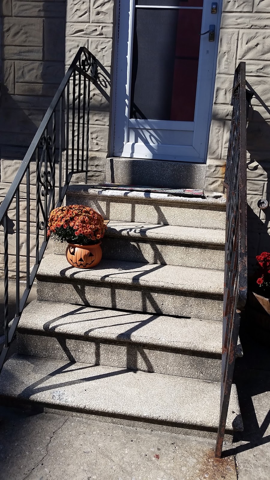 Custom Stoneworks & Design Inc.: 2015