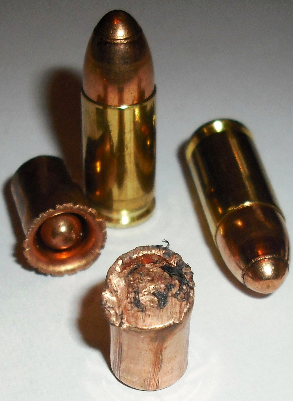 MITOS, NO; PUNTAS EXPANSIVAS, SÍ