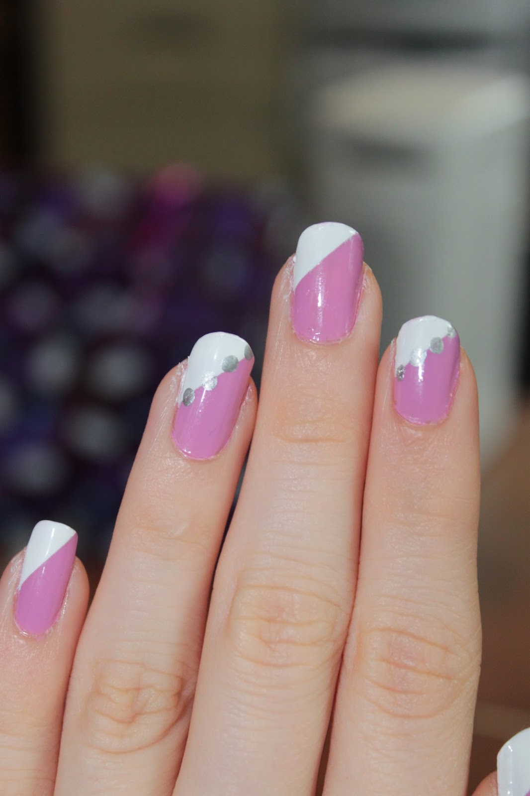 Inkspot: DIY: Diagonal Manicure