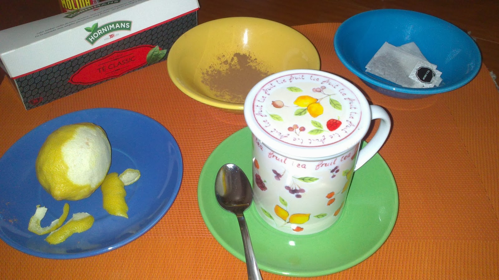 NO SE LO DIGAS A TU MADRE: DESAYUNO CON TOSTADAS FRANCESAS Y TÉ AMERICANO