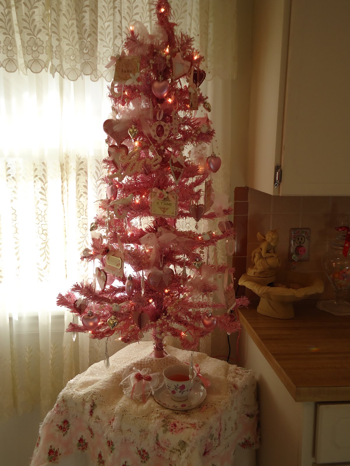 Tammy's Heart: Pink Valentine Tree