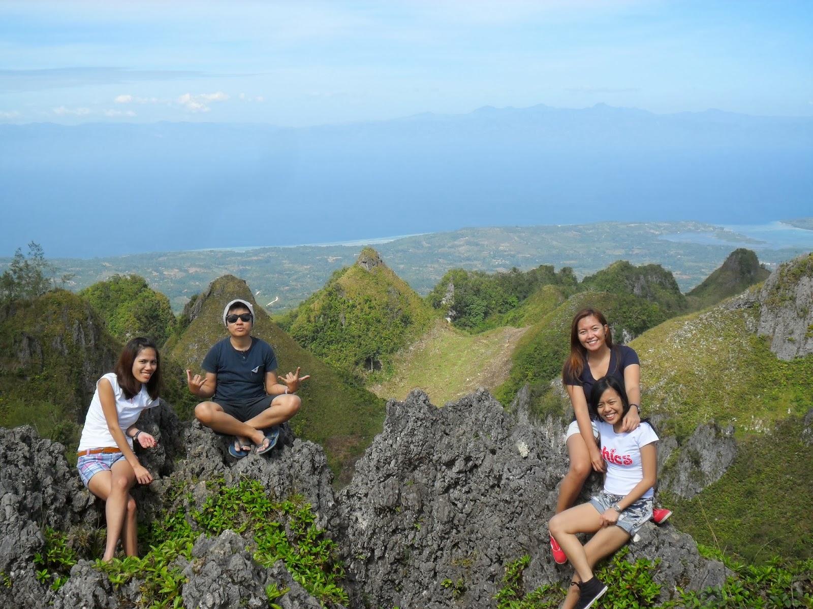 THE EXCURSIONIST: Dalaguete Day-Off Adventure: Exloring Osmeña Peak ...