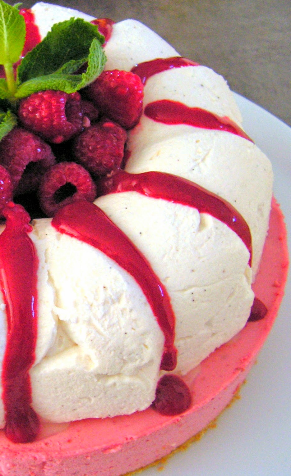 Les gourmandises de Lydie: Bavarois vanille framboises