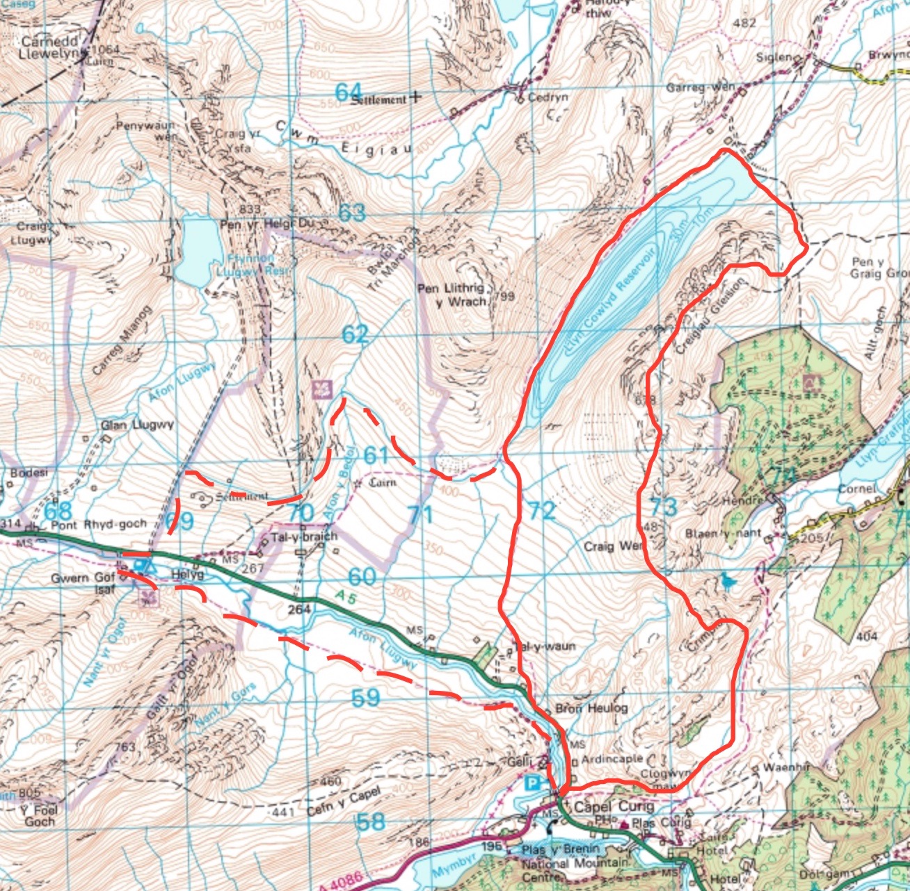 Between Skiing and Climbing: Trail running in the Carneddau