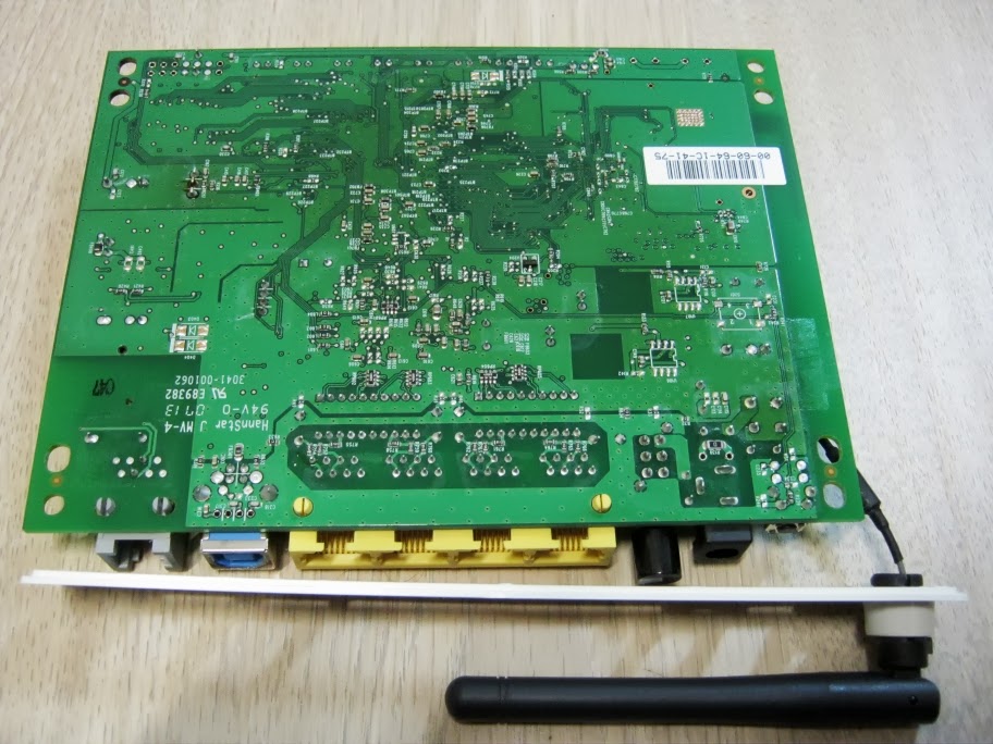 Grant Trebbin: Testing Capacitors From a Dead Modem